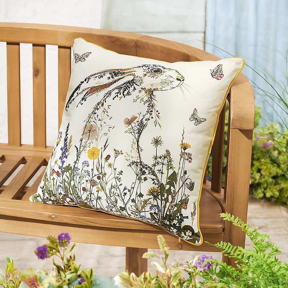 Folk-art Garden | Rustic Decor | Culture Vulture