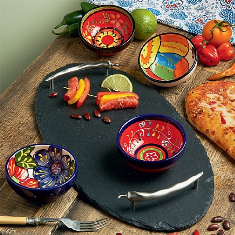Slate Tray With Chilli Handles – Quinyx