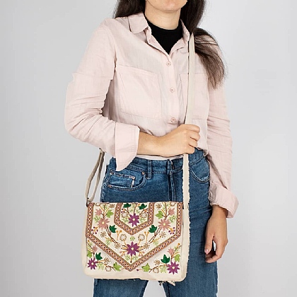 Wanderlust Handbags & Embroidered bags | Fair Trade Shoppers | Culture ...